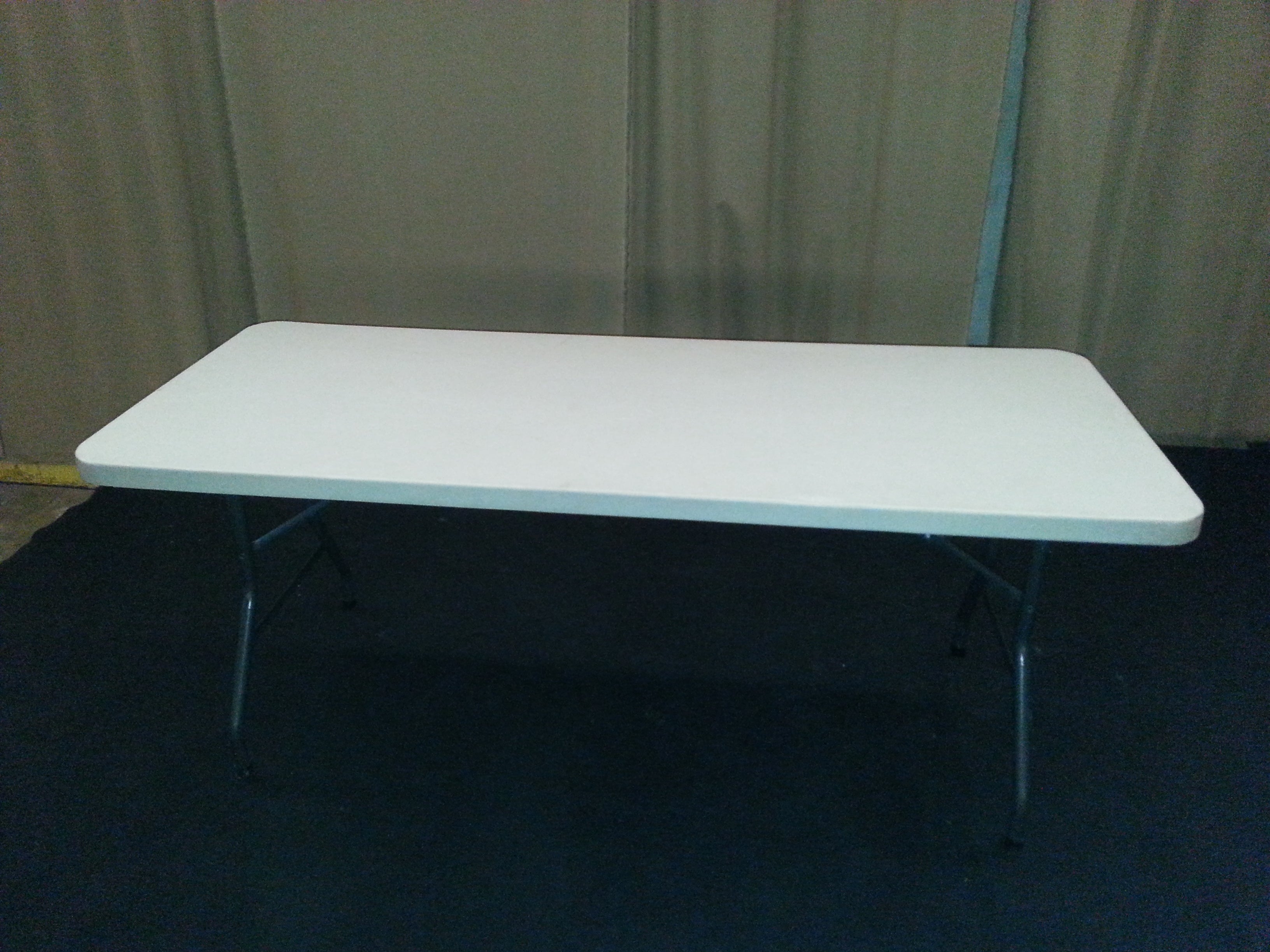 Sturdy Event Tables for Rent | Rectangular, Round & Banquet Tables ...
